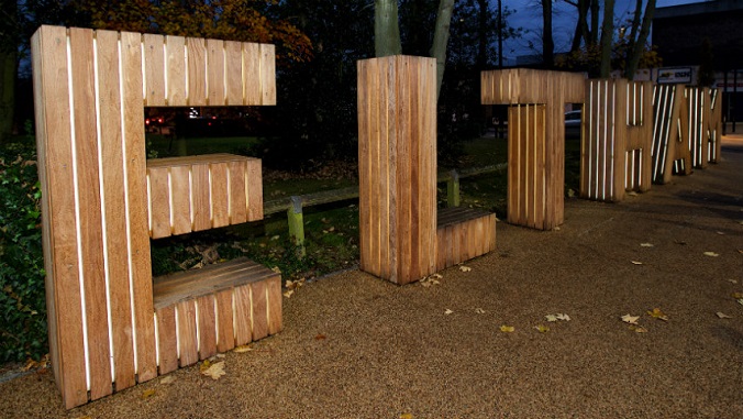 Eltham Lights Up in Eltham High Street - GreenwichMums